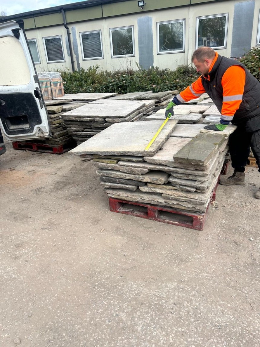 Antique & Reclaimed Reclaimed Yorkstone Flags- SalvoWEB UK