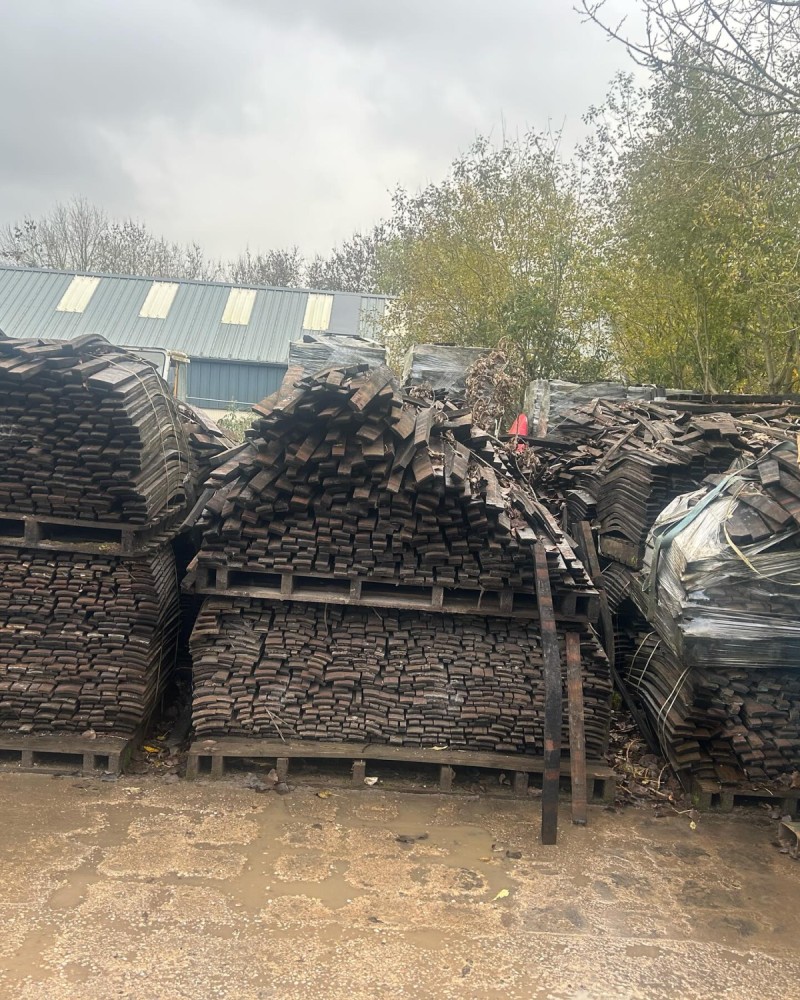Antique & Reclaimed Staves from Oak barrels - SalvoWEB UK