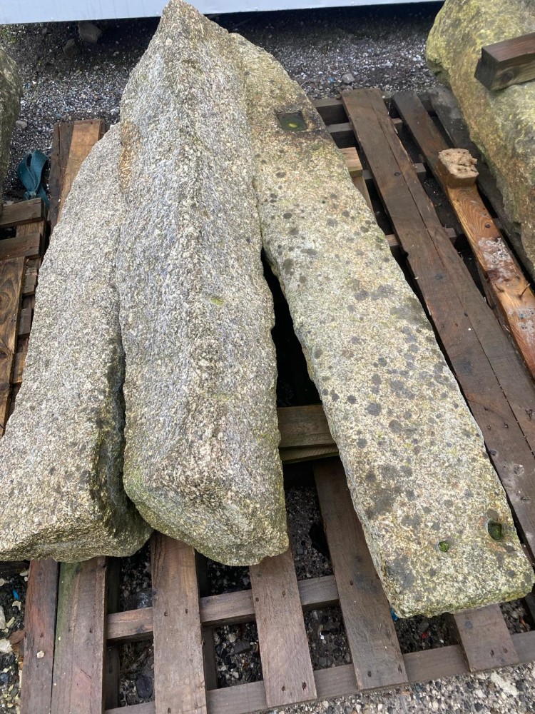 Antique & Reclaimed Gristone Gate Posts - SalvoWEB UK
