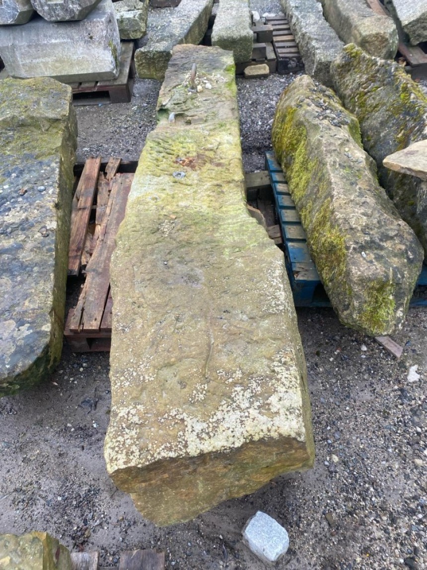 Antique & Reclaimed Gristone Gate Posts - SalvoWEB UK