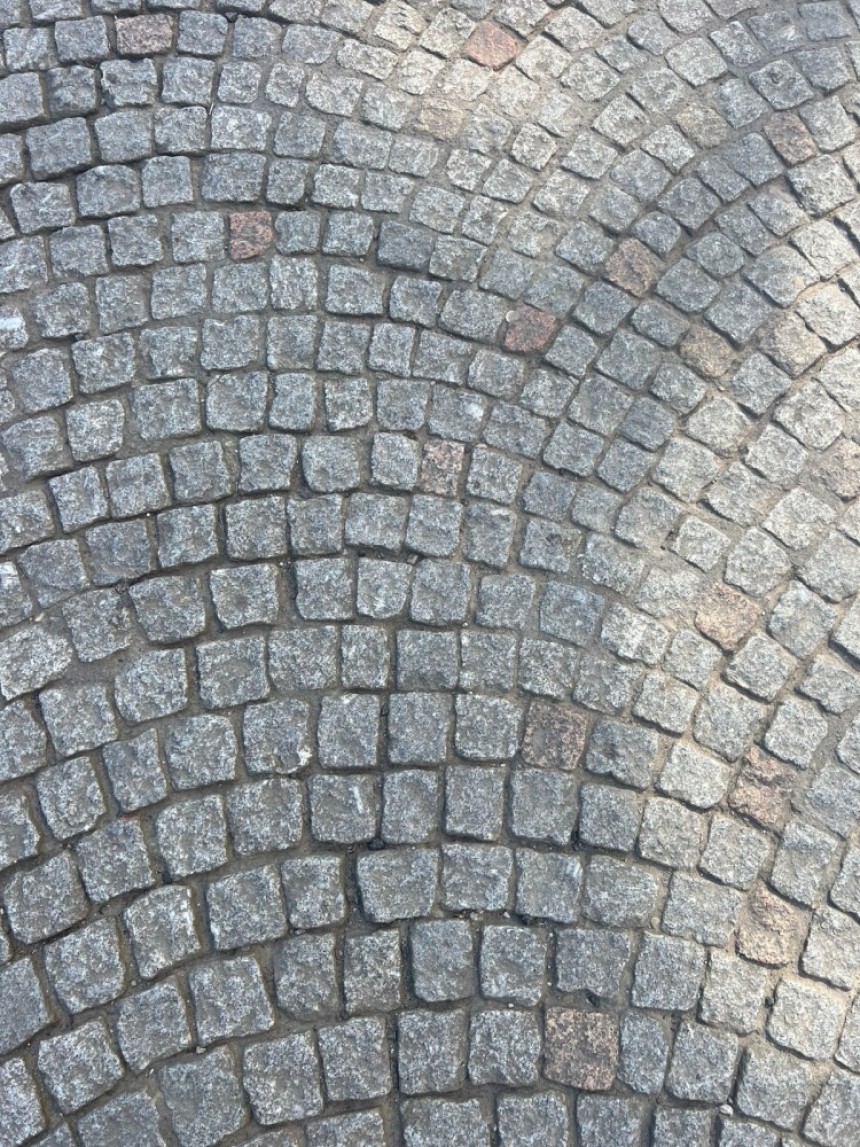 Antique & Reclaimed Reclaimed Small Stone 3" x 3" Granite Cobble Setts ...