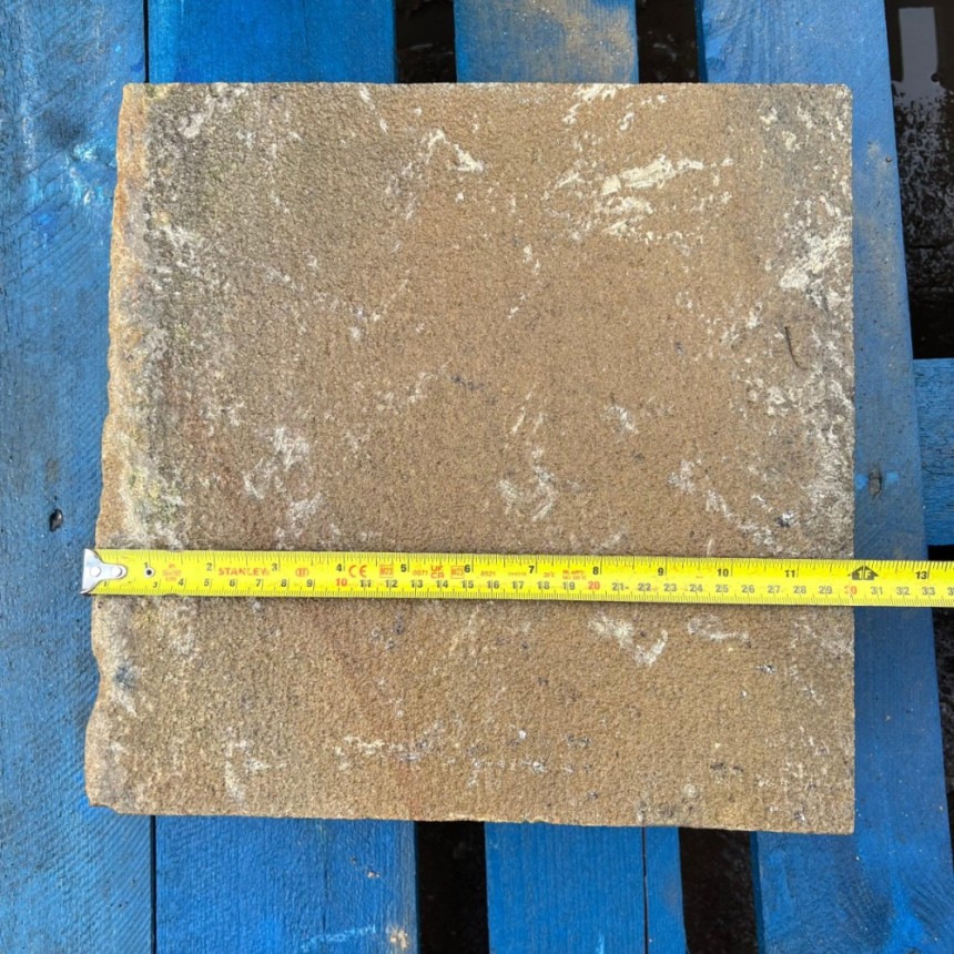Antique & Reclaimed Reclaimed Stone Quoins - 300mm x 300mm- SalvoWEB UK
