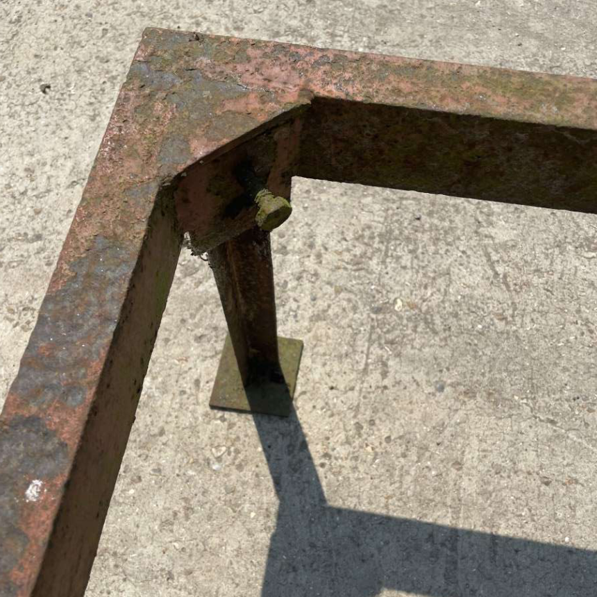 Antique & Reclaimed Industrial Iron Table frame - SalvoWEB UK