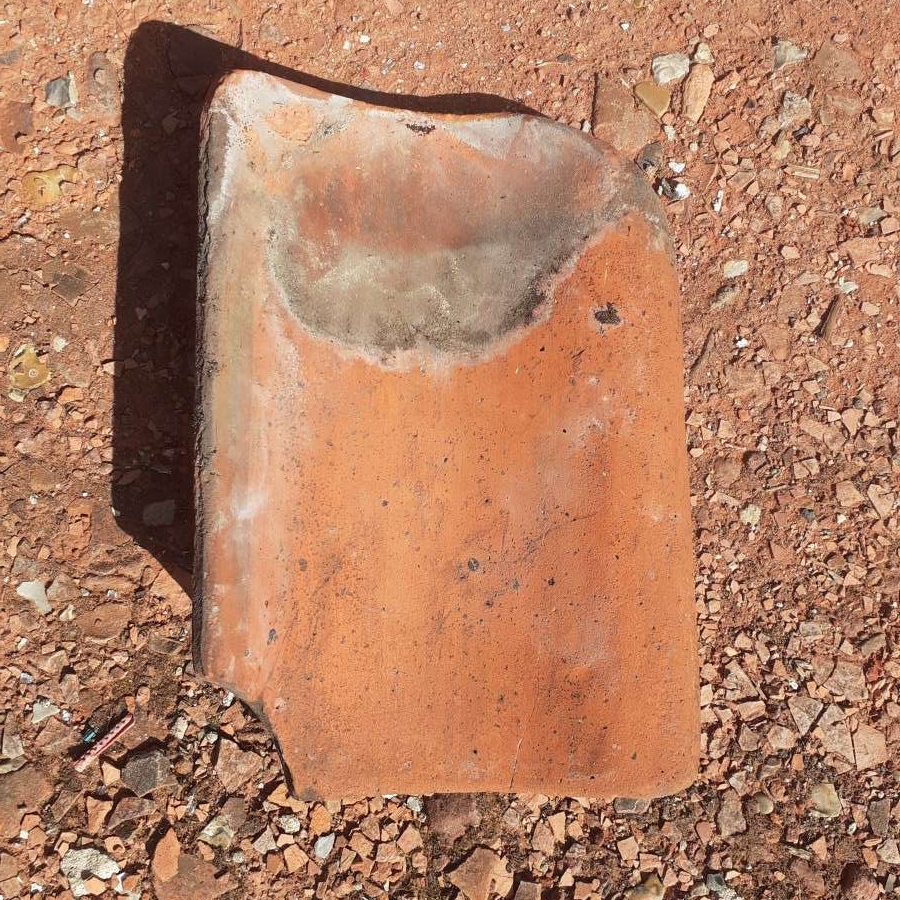 Antique & Reclaimed Traditional Reclaimed Norfolk Pantiles- SalvoWEB UK