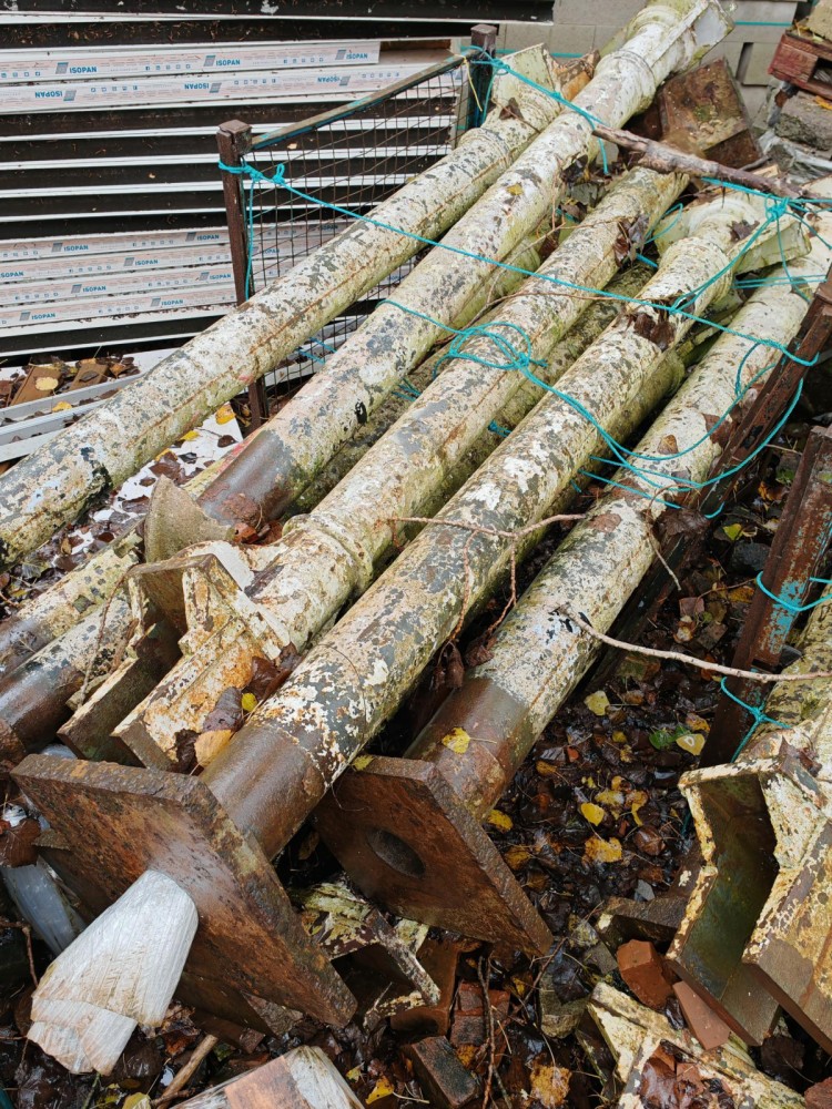 Antique & Reclaimed Cast Iron Columns - SalvoWEB UK