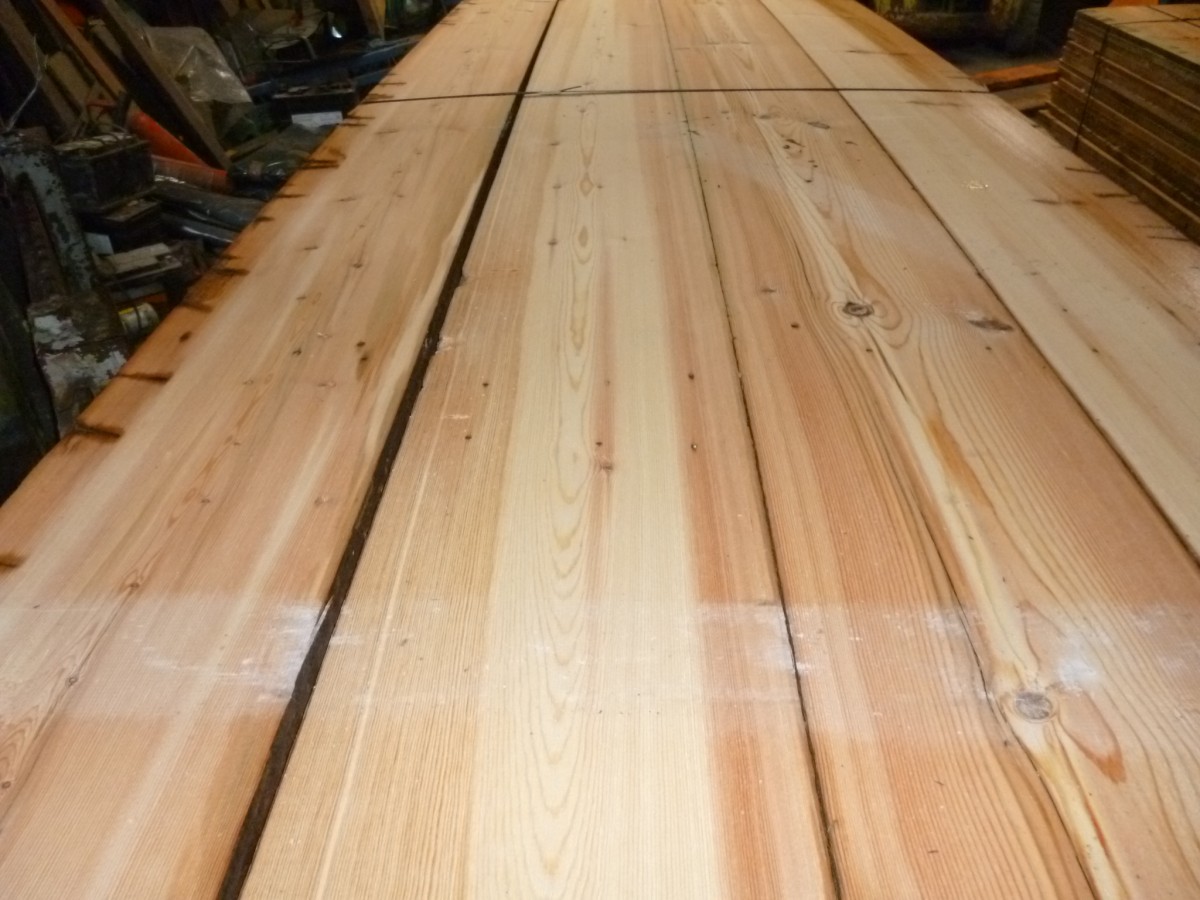 Antique & Reclaimed Reclaimed 9" wide pine flooring , resawn church ...