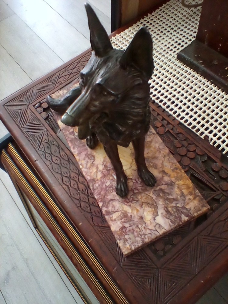 Antique & Reclaimed Art Deco Sculpture of an Alsation Dog- SalvoWEB UK