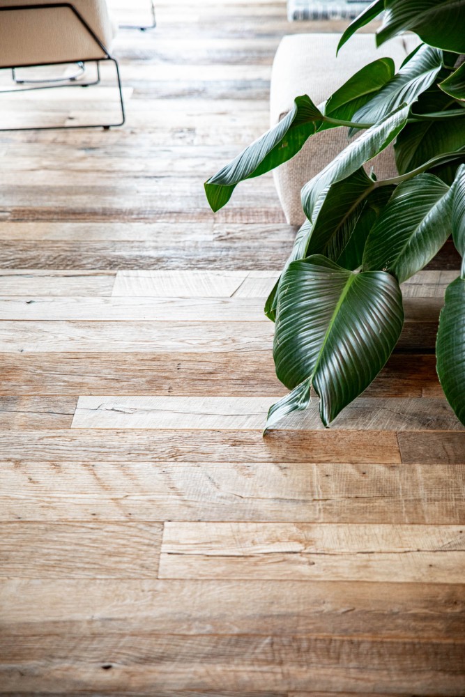 Recraft & Upcycled reclaimed oak wood flooring - oak floorboards ...