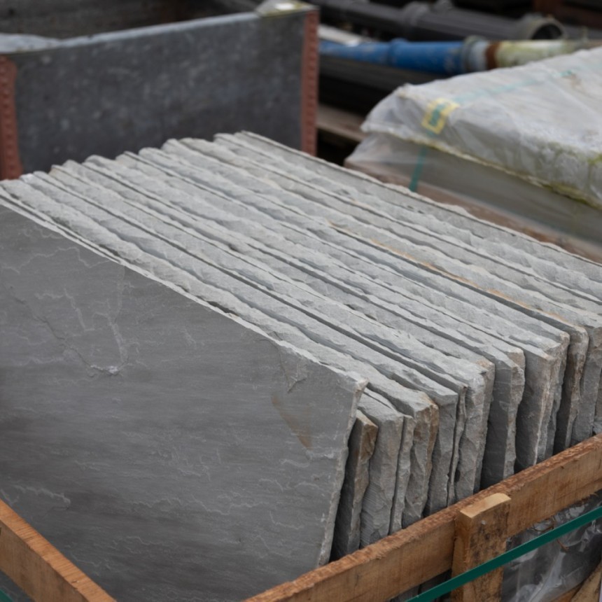 New & Repro New: Grey stone paving - by crate- SalvoWEB UK