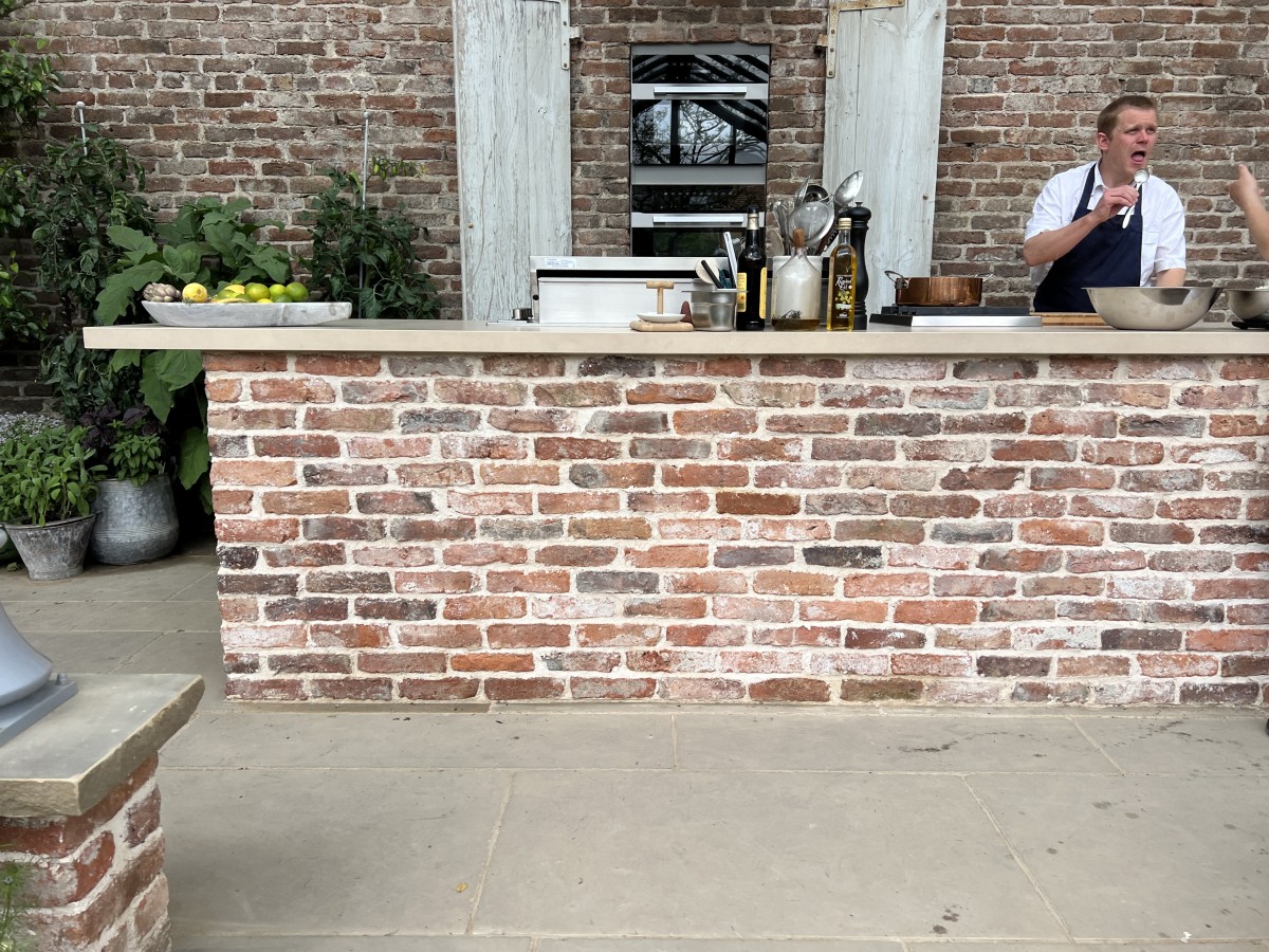 Antique & Reclaimed Reclaimed Tudor Handmade Brick Slips - Cut From ...