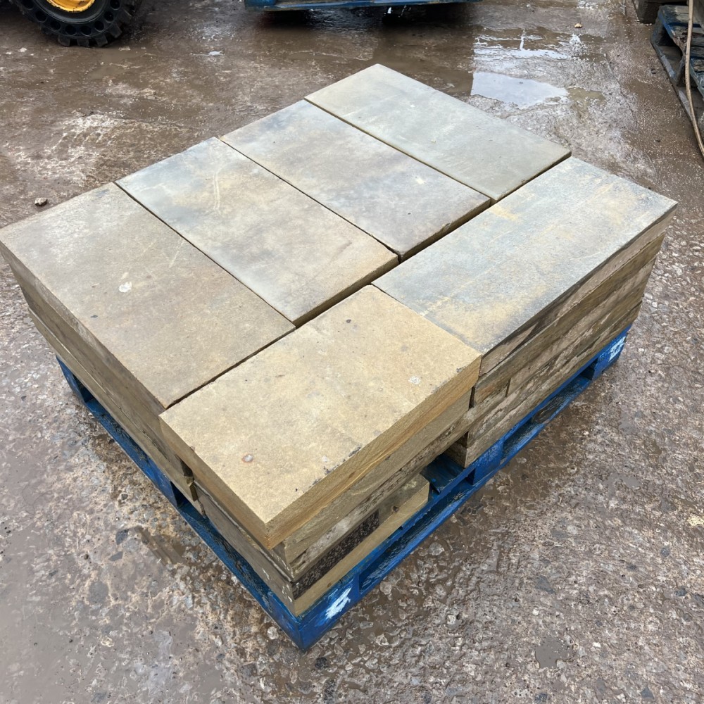 Antique & Reclaimed Reclaimed Flat Wall Coping Stones- SalvoWEB UK