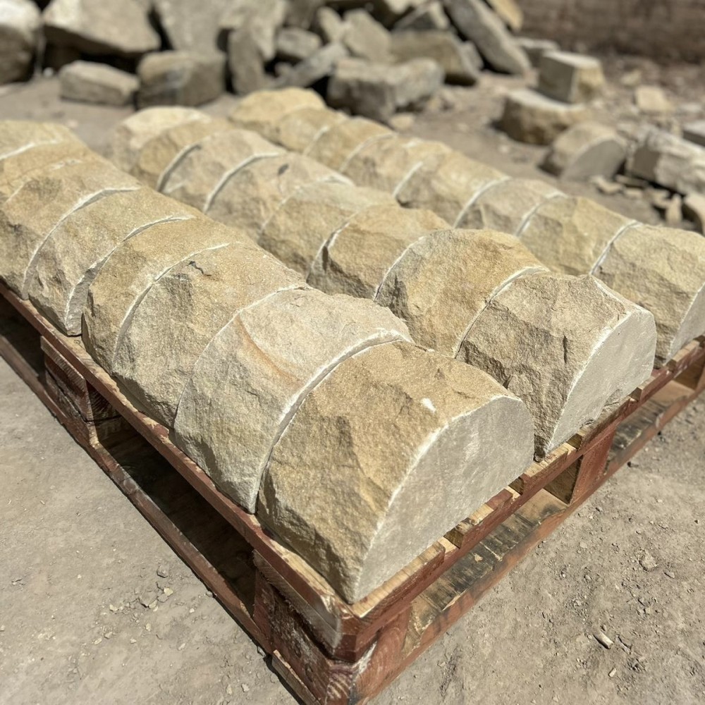 New & Repro Saddleback Natural Stone Half Round Wall Coping- SalvoWEB UK