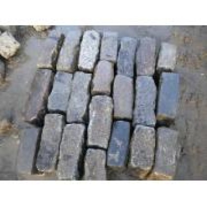 Antique & Reclaimed Reclaimed Granite Setts /Granite Cobbles- SalvoWEB UK