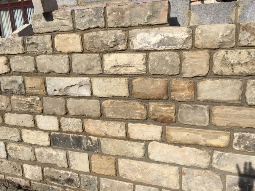 Antique & Reclaimed Reclaimed Yorkshire Stone Rustic Walling- SalvoWEB UK