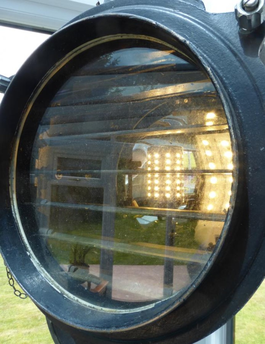 Antique & Reclaimed Francis Naval signal projector searchlight ex ...